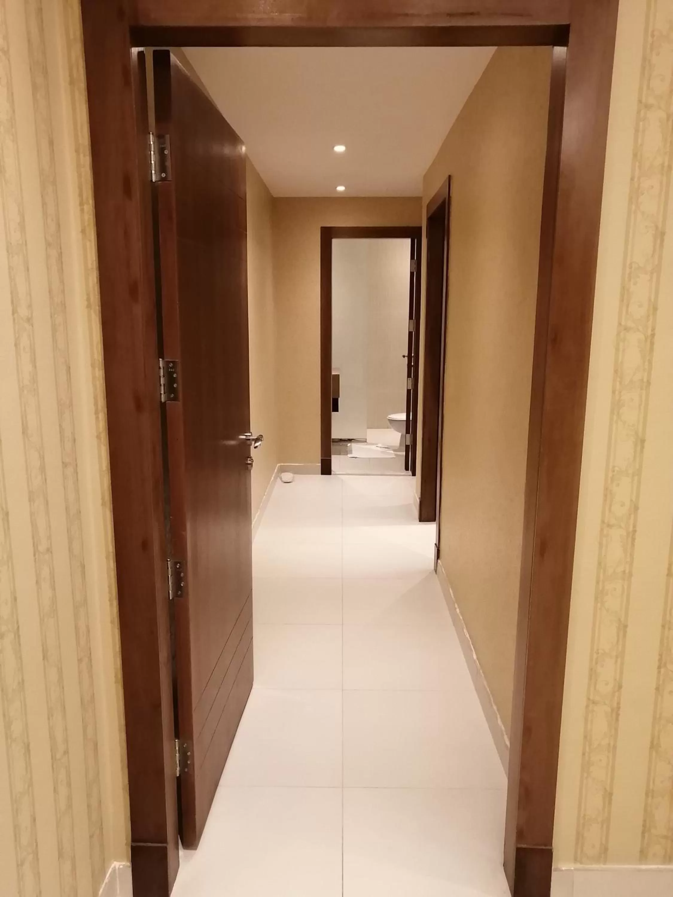 MANAZEL Al DIAFA SERVICED APARTMENTS, Riyadh, Saudi Arabia - from $96 ...