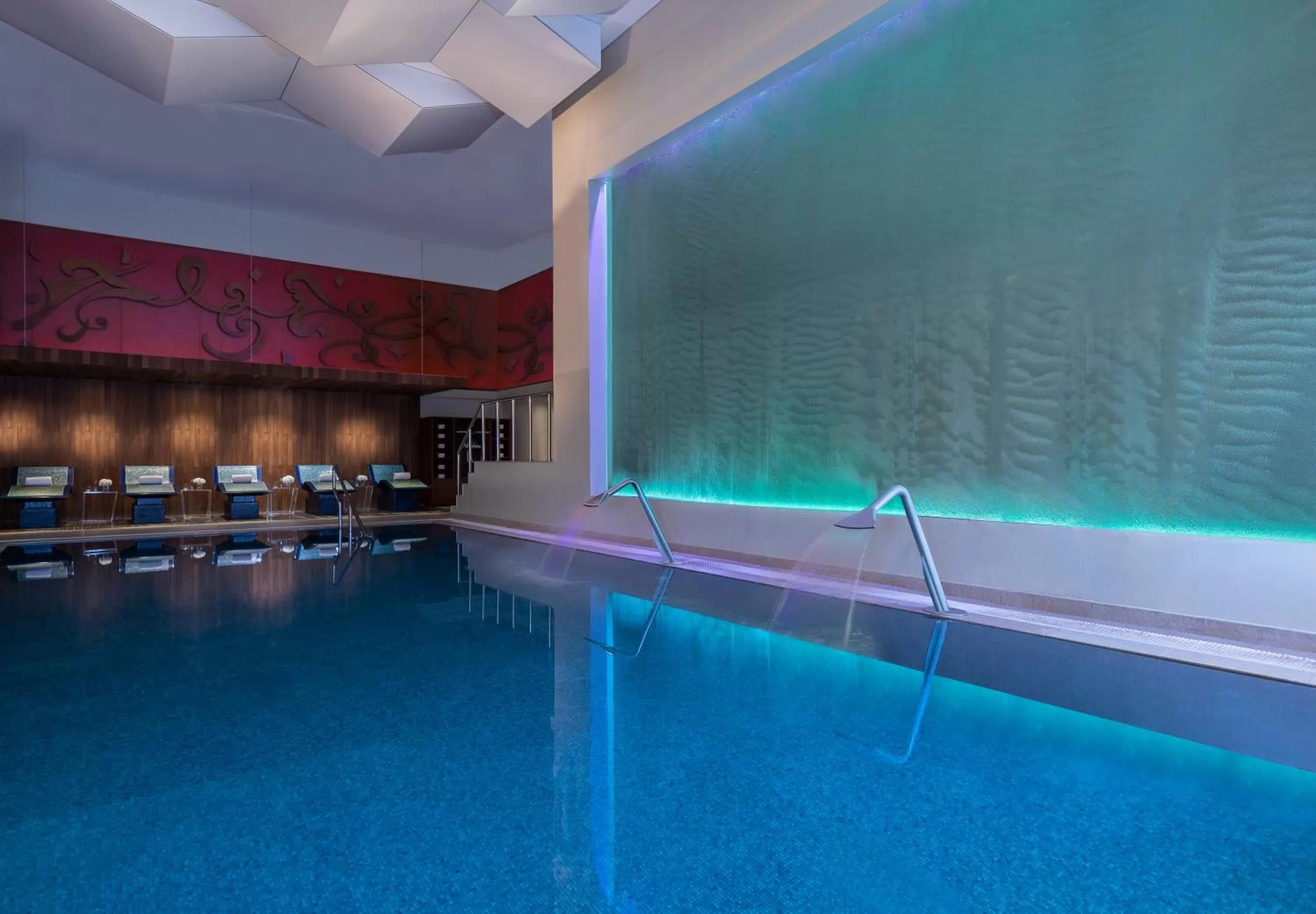 Al Faisaliah Hotel, Riyadh, Saudi Arabia - from $703 - Travelated