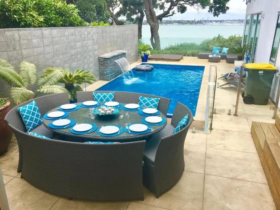 Sea view guest house, Auckland, New Zealand - from - Travelated